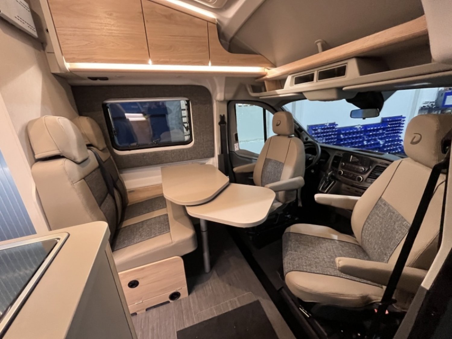 Dethleffs 600 | Van Acht Campers